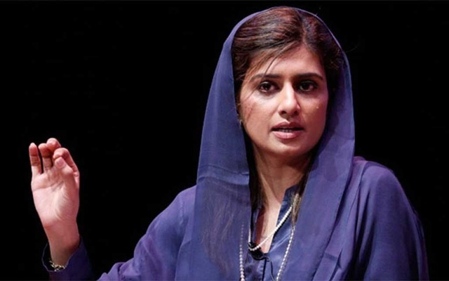 এবার পাকিস্তানের পররাষ্ট্র প্রতিমন্ত্রী হিনা রব্বানি - DesheBideshe
